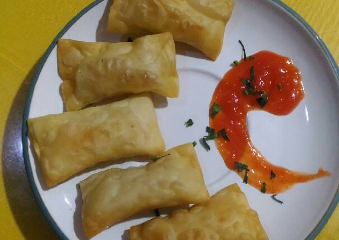 Resep Pangsit Goreng Isi Sayur Sosis oleh Yanti Sofyani - Cookpad
