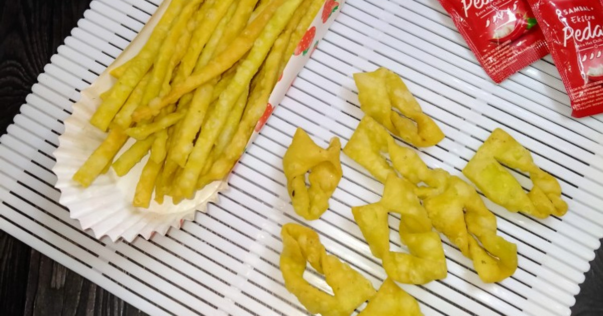 Resep 1 Adonan Jadi Stik Bawang Super Renyah Dan Pangsit Kopong oleh ...