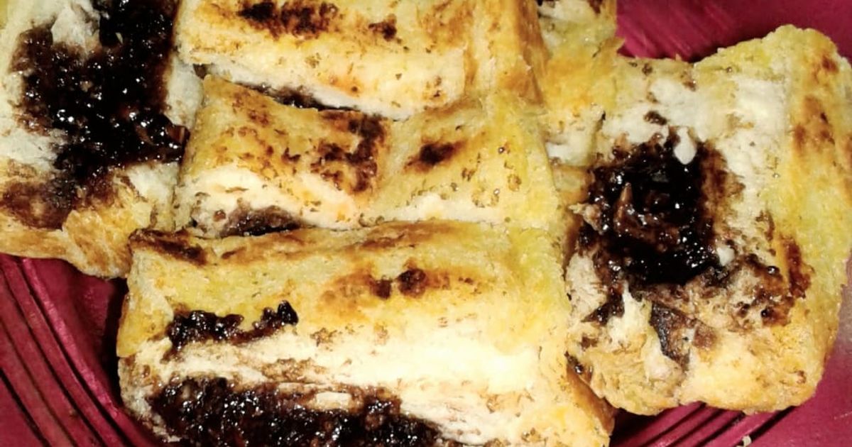 Resep Roti Bakar Cokelat Lumer oleh Ella Muftia - Cookpad