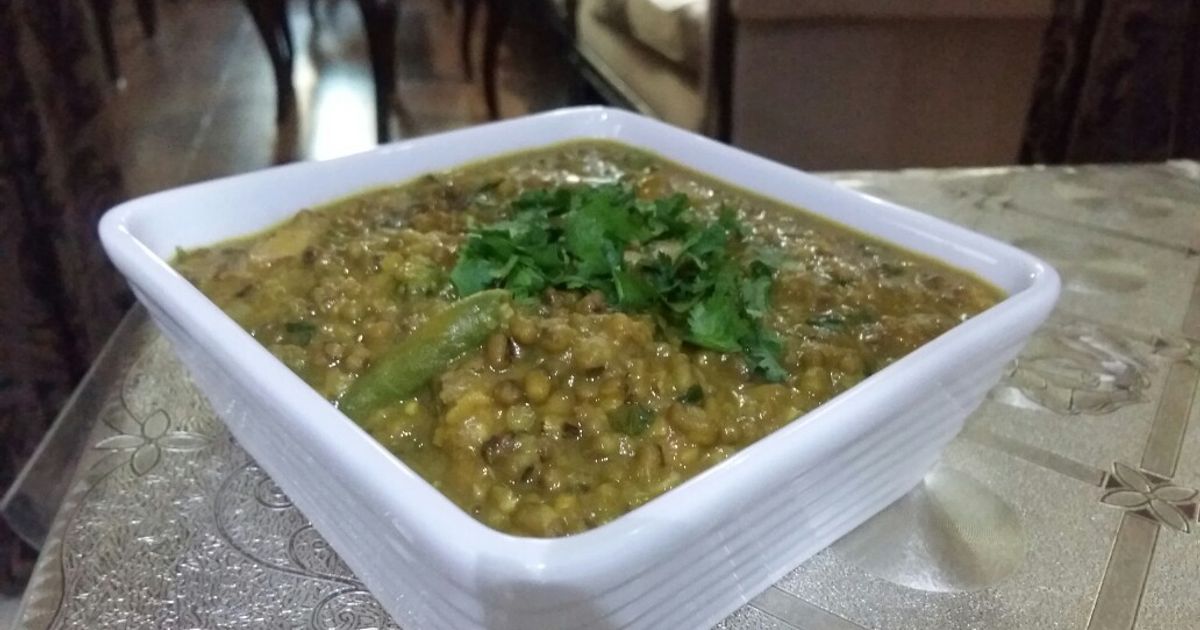Moong Daal With Chicken Recipe by Humaira Saleem - Cookpad