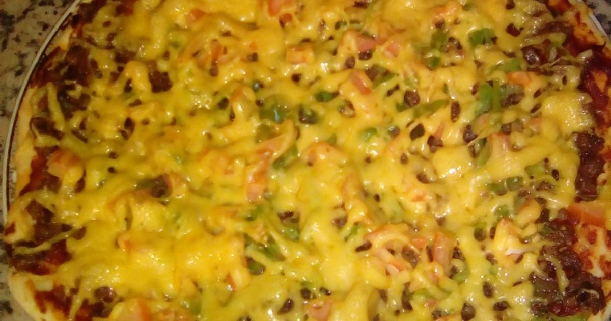Homemade Pizza With Minced Beef And Cheese Topping Recipe by Nomahlubi ...