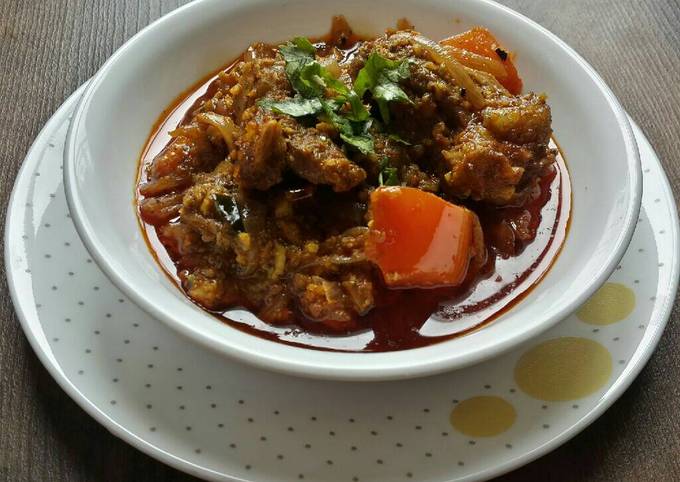 Kolhapuri Mutton Recipe by P. Poonam - Cookpad