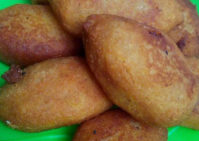 Resep Kue "Jemblem" oleh Tuty Suyanto - Cookpad