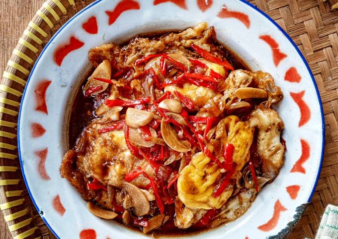 Resep Semur Telur Ceplok Jamblang Khas Cirebon oleh Nay's Kitchen - Cookpad