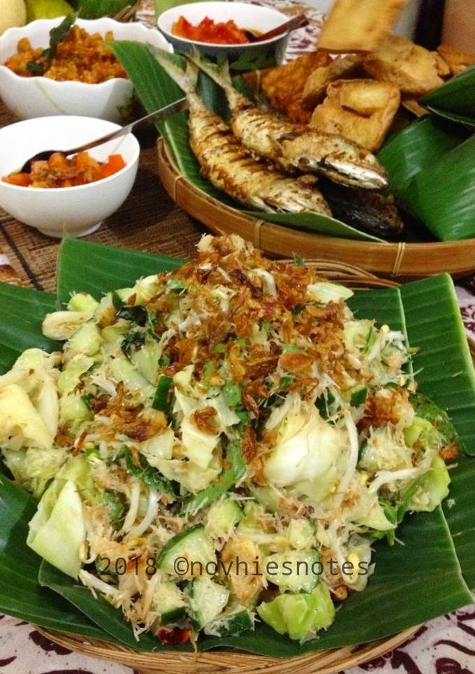 Resep Urab Sayur ala Bali #BikinRamadanBerkesan oleh Novhiesnotes - Cookpad
