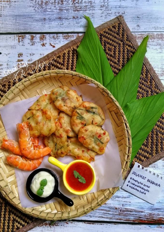 Resipi Cucur Udang Bersama Kuchai #Phopbylinimohd oleh Cik Mas - Cookpad