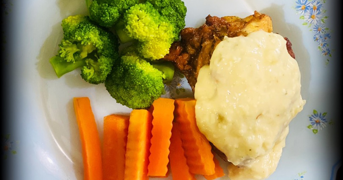 Resep Grilled Chicken With Creamy Sauce oleh yolandita andrastea - Cookpad