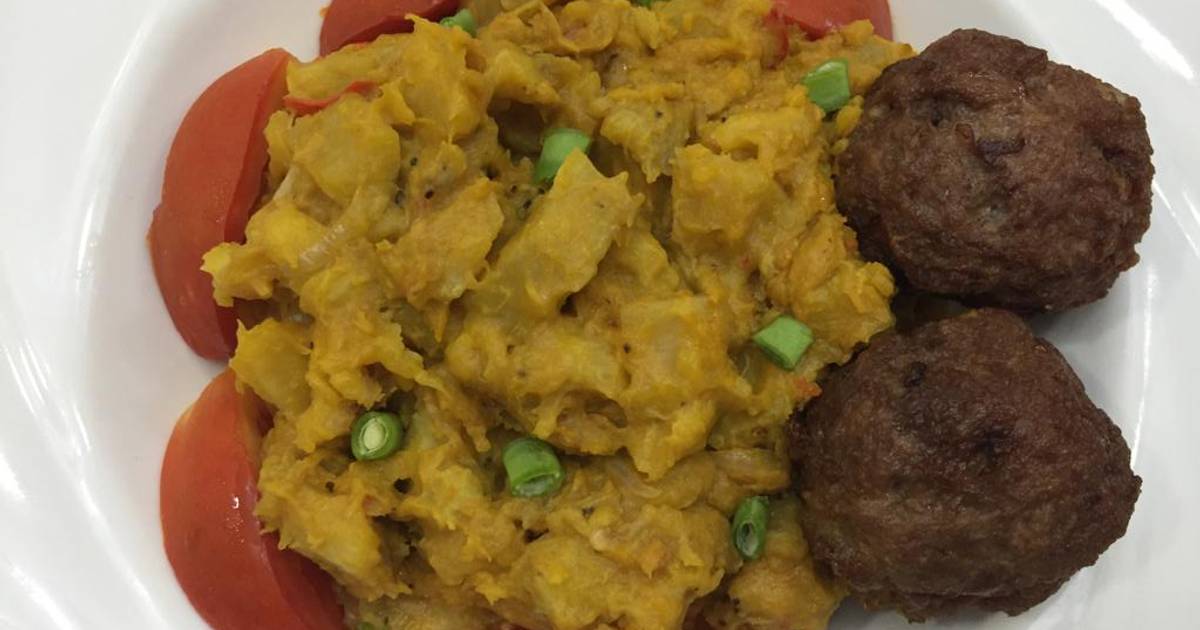 Half ripe plantain porriage with meat balls Recipe by Udoka Anyanwu ...