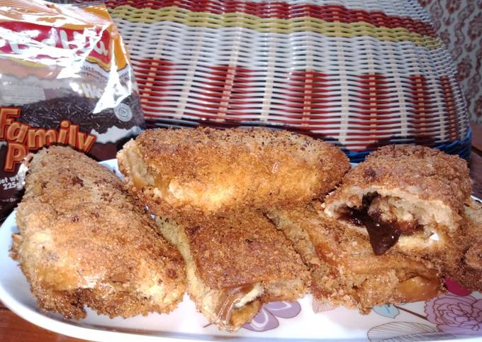 Resep Roti gulung isi piscok oleh Faiqotul Azmiya - Cookpad