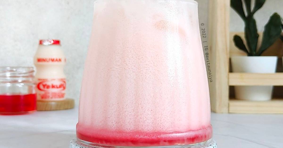 Resep Es Yakult Cocopandan oleh Avita Unaiya - Cookpad