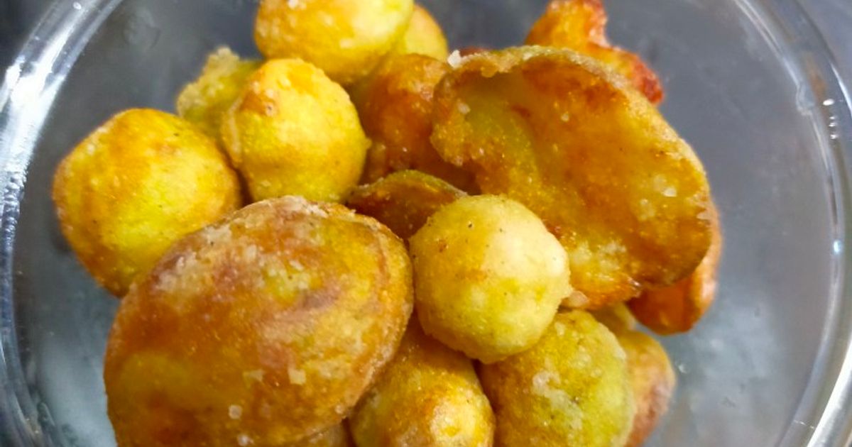 Deep Fried Baby Potatoes With Corn Flour Recipe by Darshana Patel - Cookpad