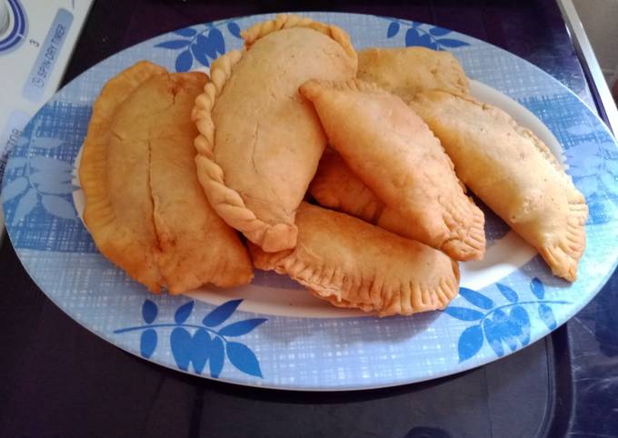 Resep Pastel renyah oleh bil - Cookpad