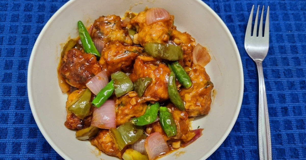 Capsicum Chilli Chitol Muitha Recipe by Kumkum Chatterjee - Cookpad