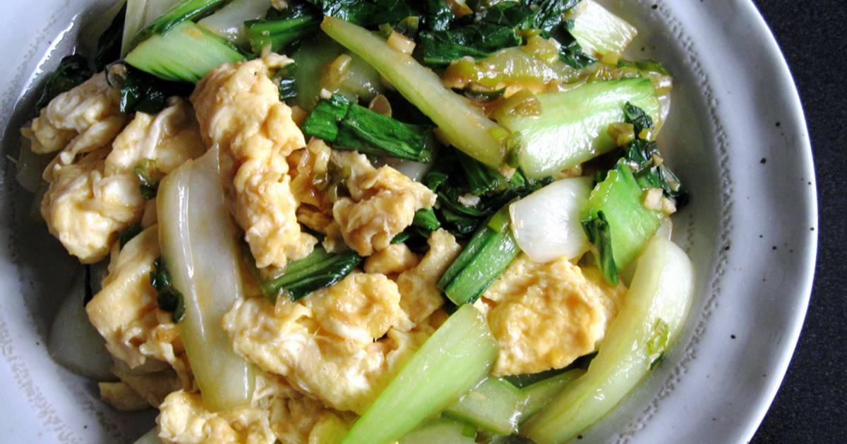 Bok Choy & Egg with Oyster Sauce Recipe by Hiroko Liston - Cookpad