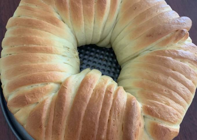 Resep Wool Bread isi Nutella Keju slice oleh Veny Marlina - Cookpad