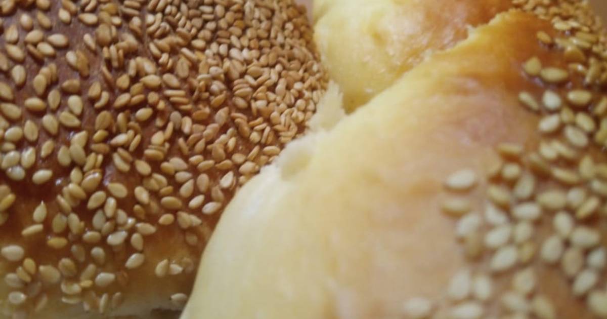 Soft white bread Recipe by Brian Nickolas Kariuki - Cookpad