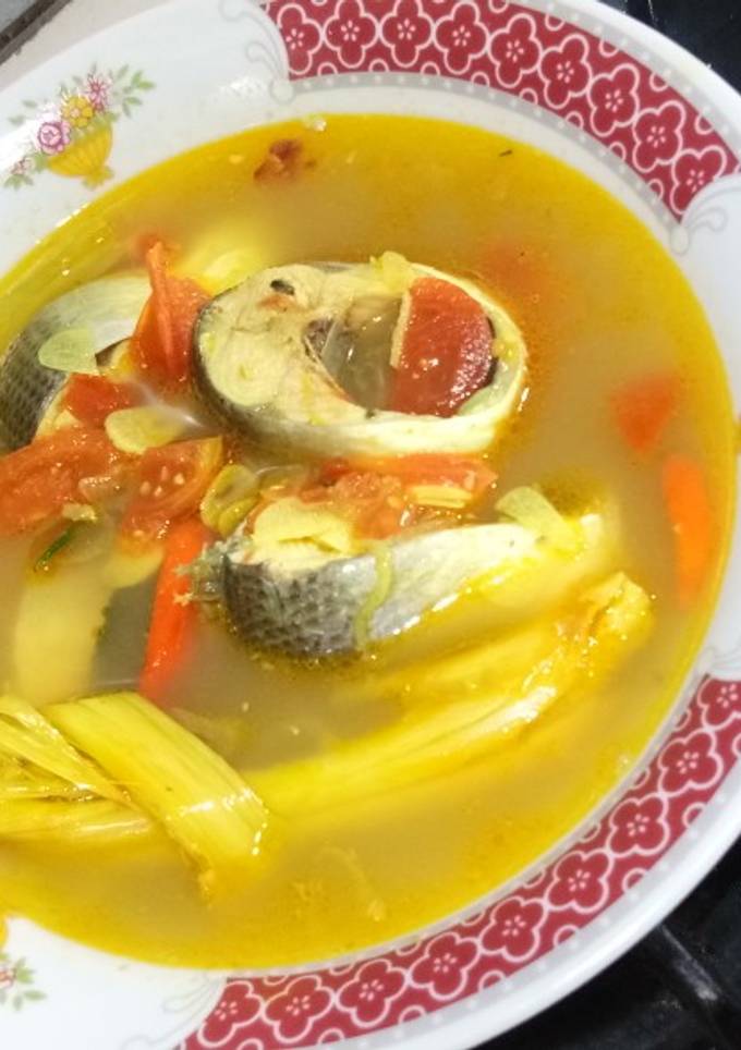Resep Bandeng Kuah Kuning Simpel dan Segar oleh MyOde Cake & Cookies ...