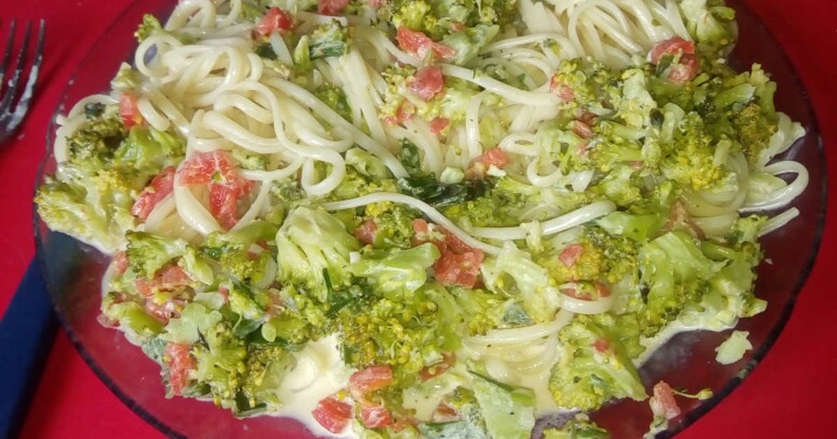 Fideos Con Brócoli Y Salteado De Verduritas Receta de Brenda- Cookpad
