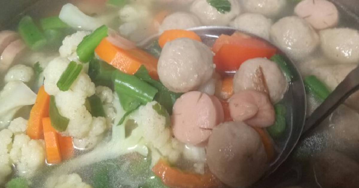 Resep Sayur Sop Sosis Baso oleh Wulan Rachmawati - Cookpad