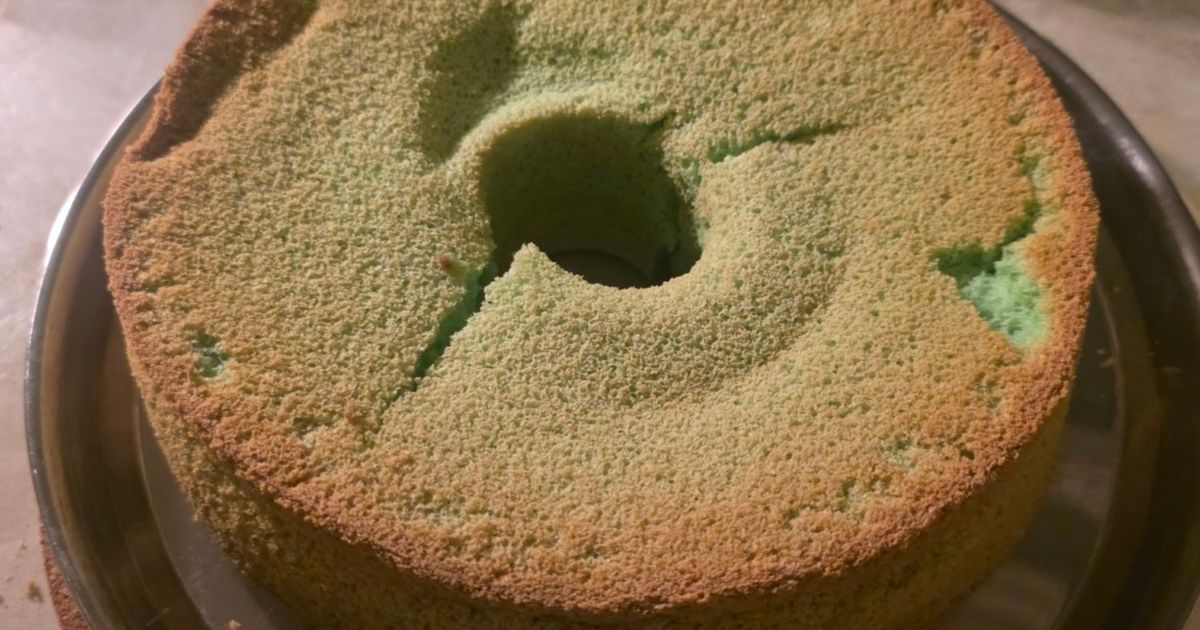 Resep Chiffon Pandan 7 Telur oleh Kurnia Suryani - Cookpad