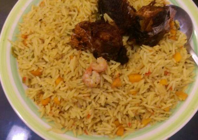 Jollof rice with prawns,carrots and titus fish Recipe by Enwere ovia ...