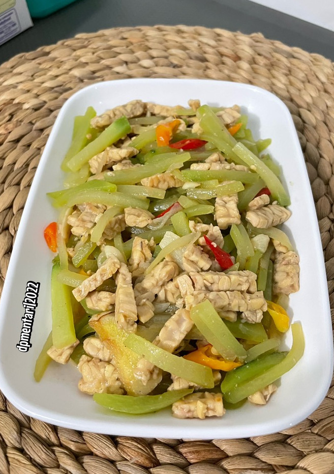 Resep Tumis Labu Siam Tempe oleh dpmentari - Cookpad
