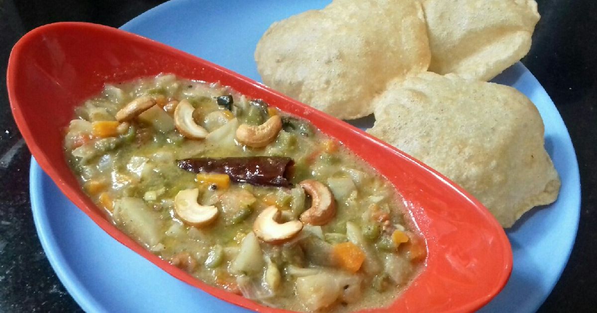 Poori Saagu Common Breakfast In Karnataka Recipe by Harshitha Gurukumar ...