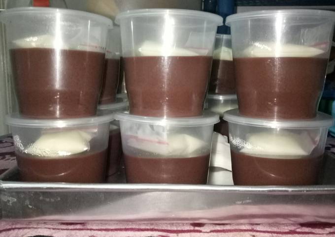 Resep Puding ala kfc oleh Pawone TitinToha - Cookpad