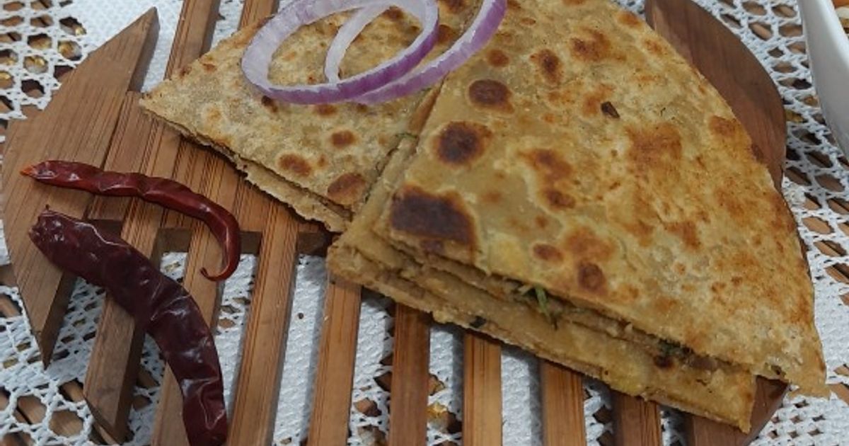 Moong Dal Paratha Recipe by Naheed Alam - Cookpad