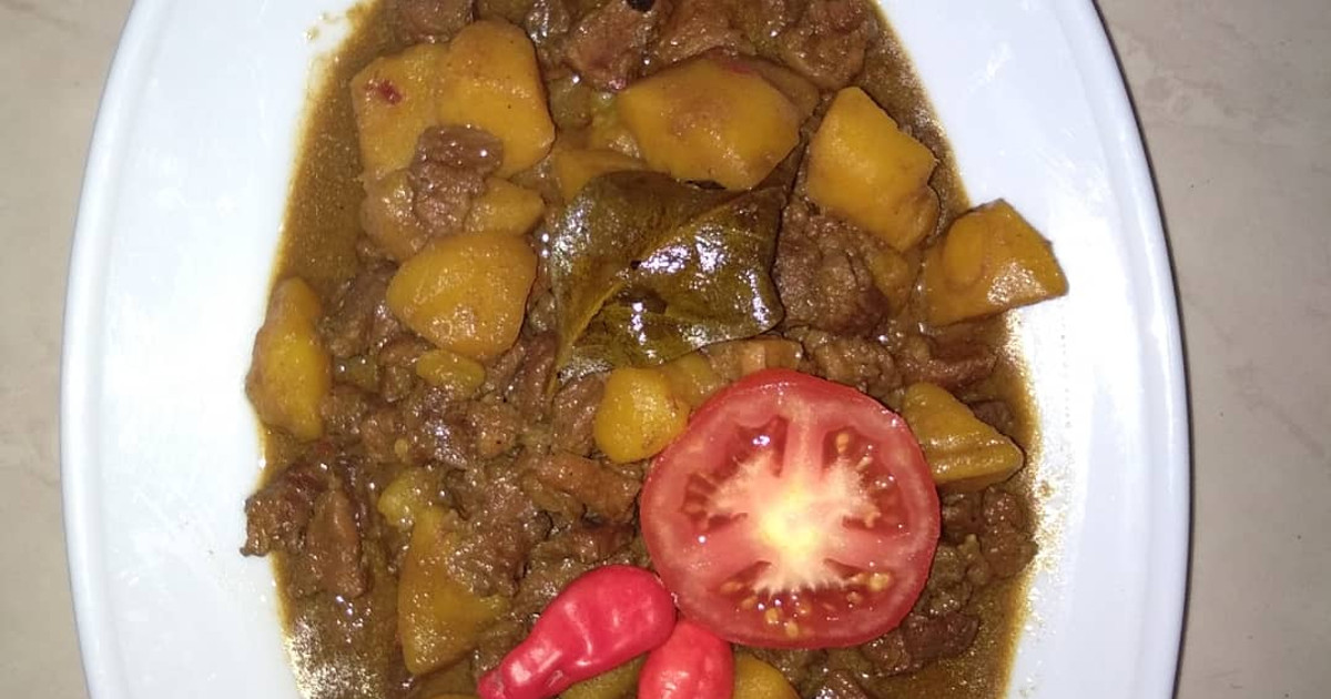 Resep Semur Daging Sapi Kentang oleh Hamdan A. Rahman - Cookpad