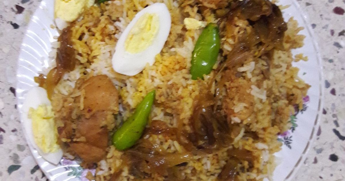Dum Biryani Recipe by Sarbani Roy Chowdhury - Cookpad