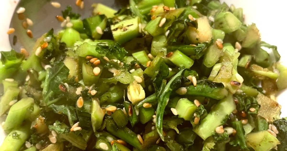 Stir-fried kale stalks in Japanese style Recipe by Hurry - Cookpad