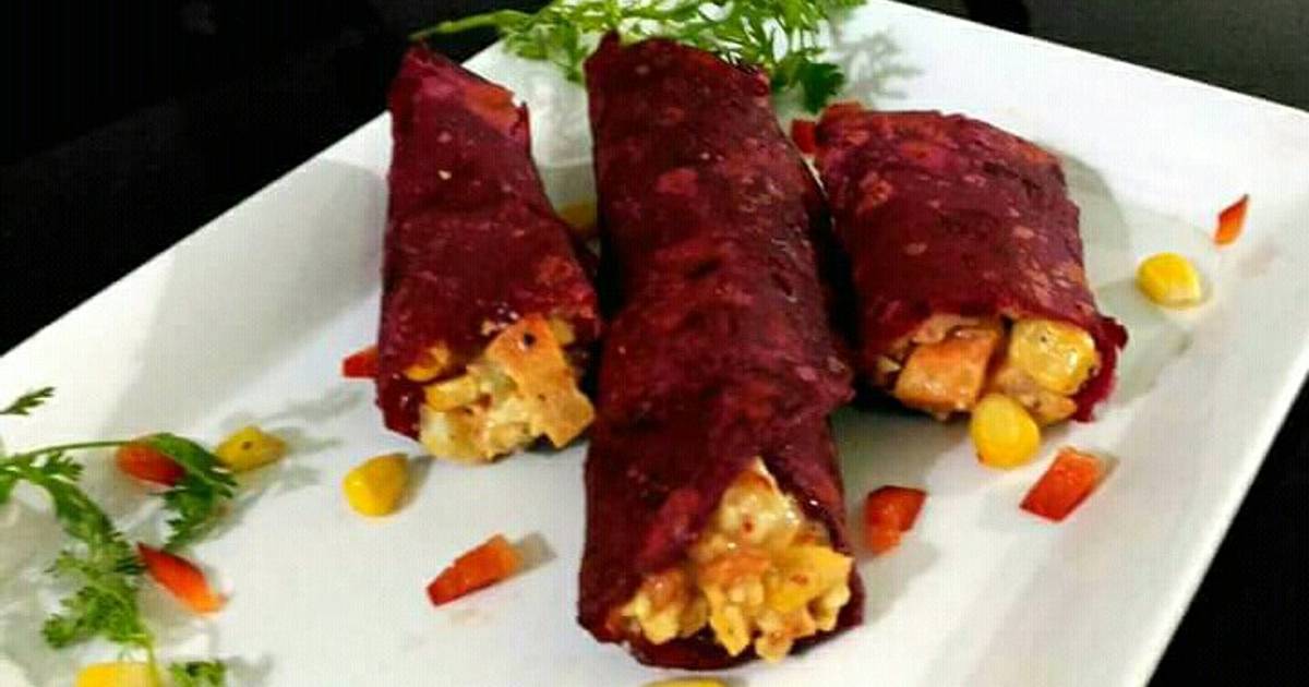 Beetroot roti roll Recipe by Daisy Ahmed - Cookpad
