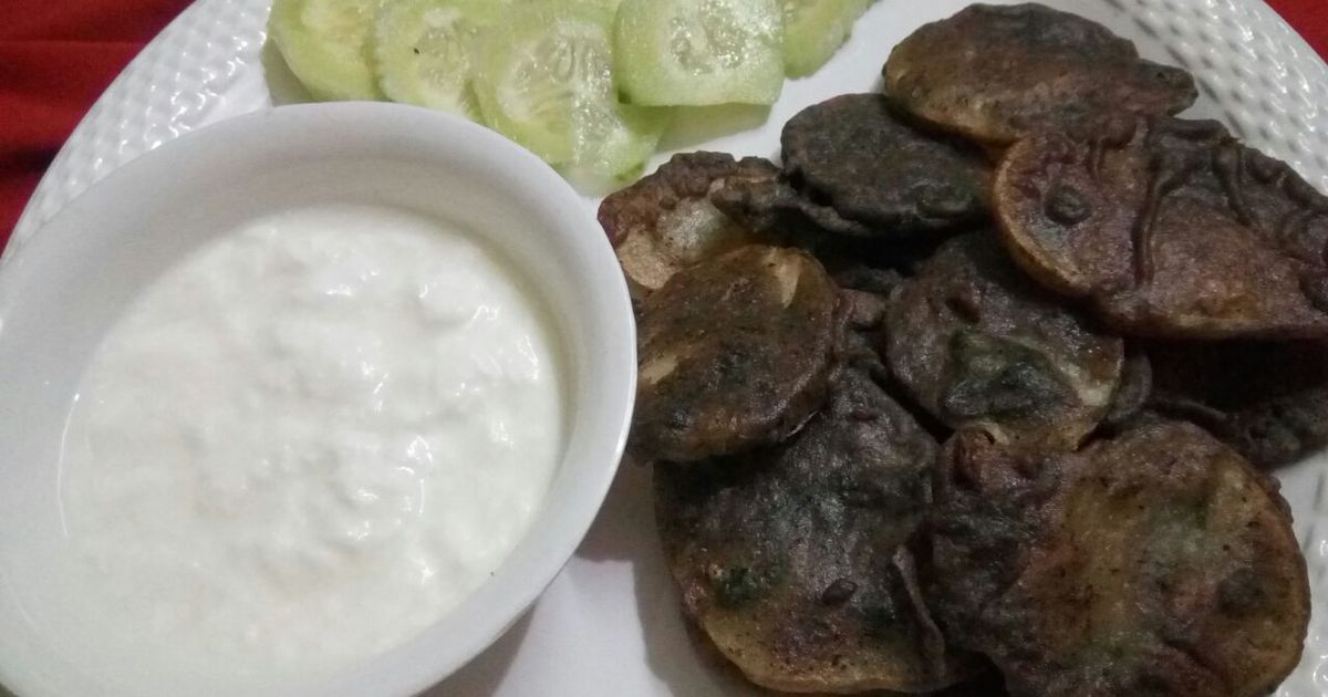 Kuttu Potatoes Fritters Recipe by Barkha Verma - Cookpad