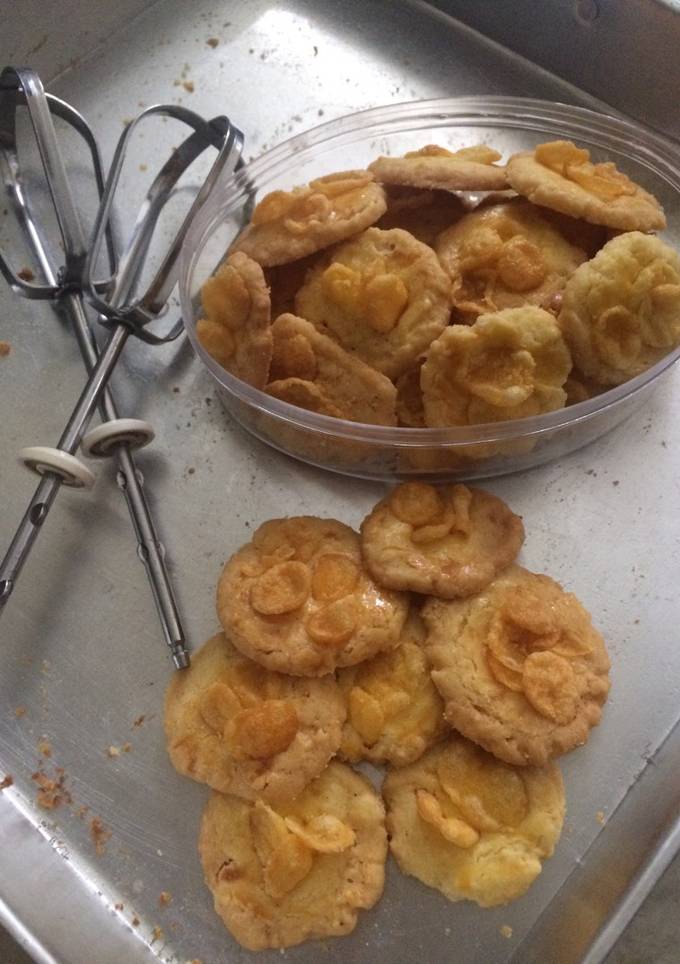 Resep Corn Flakes Cookies Simple oleh ranti.syarief - Cookpad
