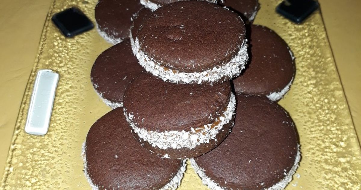 Alfajores De Algarroba Y Maicena. Receta de Maria Jose Pasarello