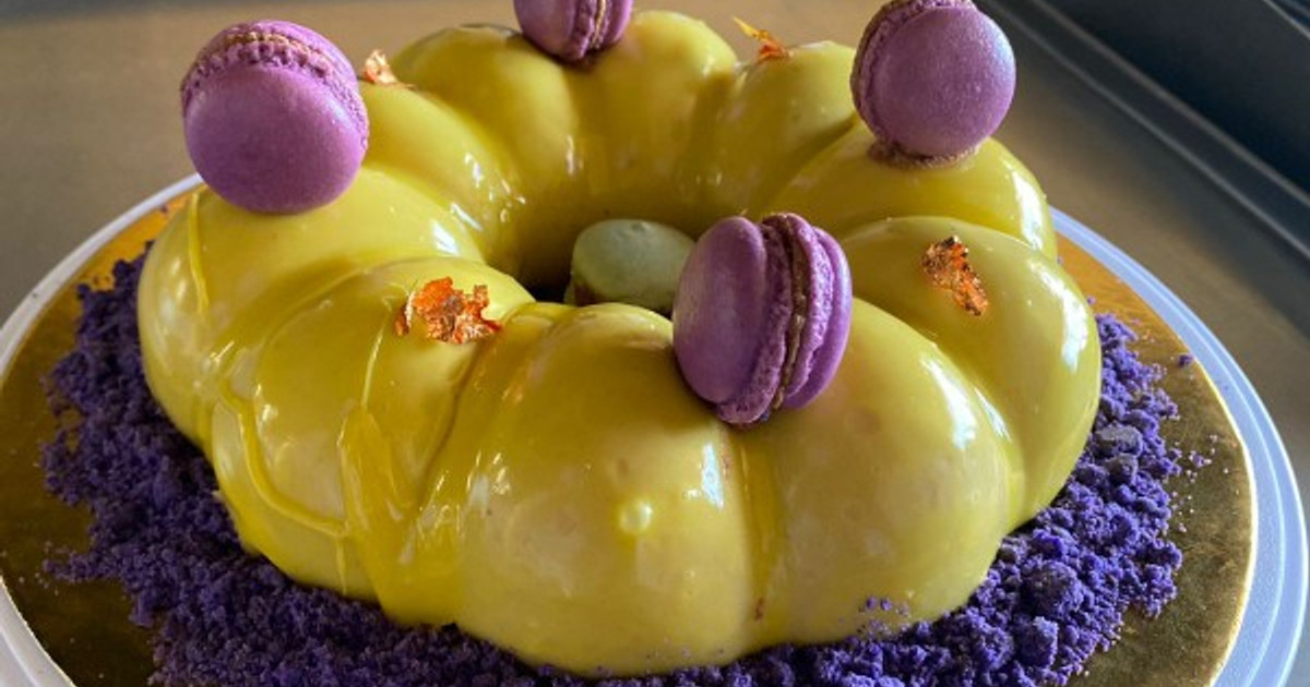 Mousse De Piloncillo Con Jelly, Y Glaseado Espejo Receta de Enrique ...