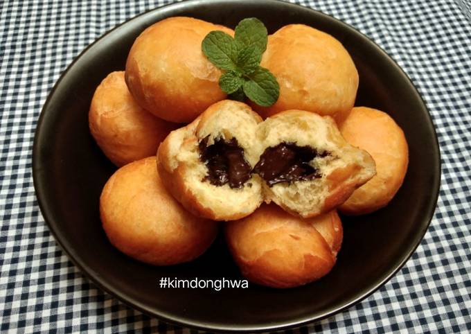 Resep Roti Goreng Isi Coklat oleh Sari Utami Kimdonghwa - Cookpad