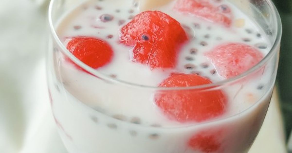 Resep Watermelon Ice Milk oleh Novi Phiew - Cookpad