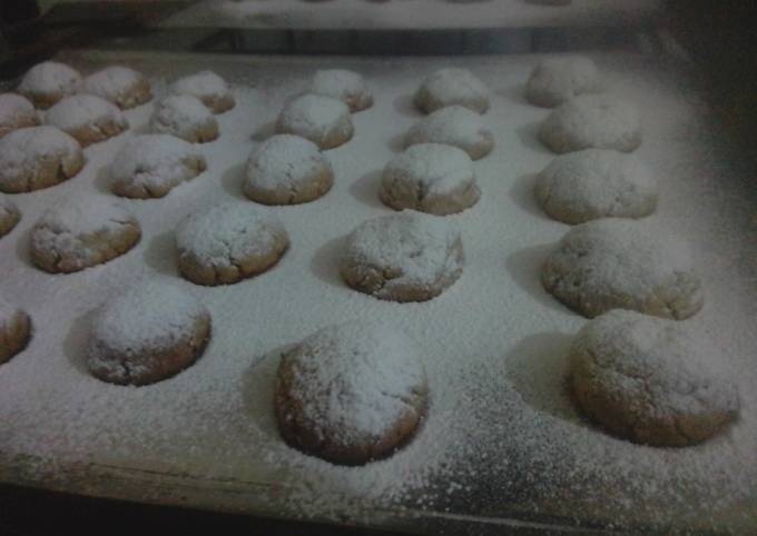 Galletas besos de nuez Receta de Egroj Zelaznog. - Cookpad
