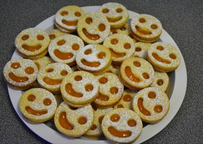 Smiley-k | Csiba Erika receptje - Cookpad receptek