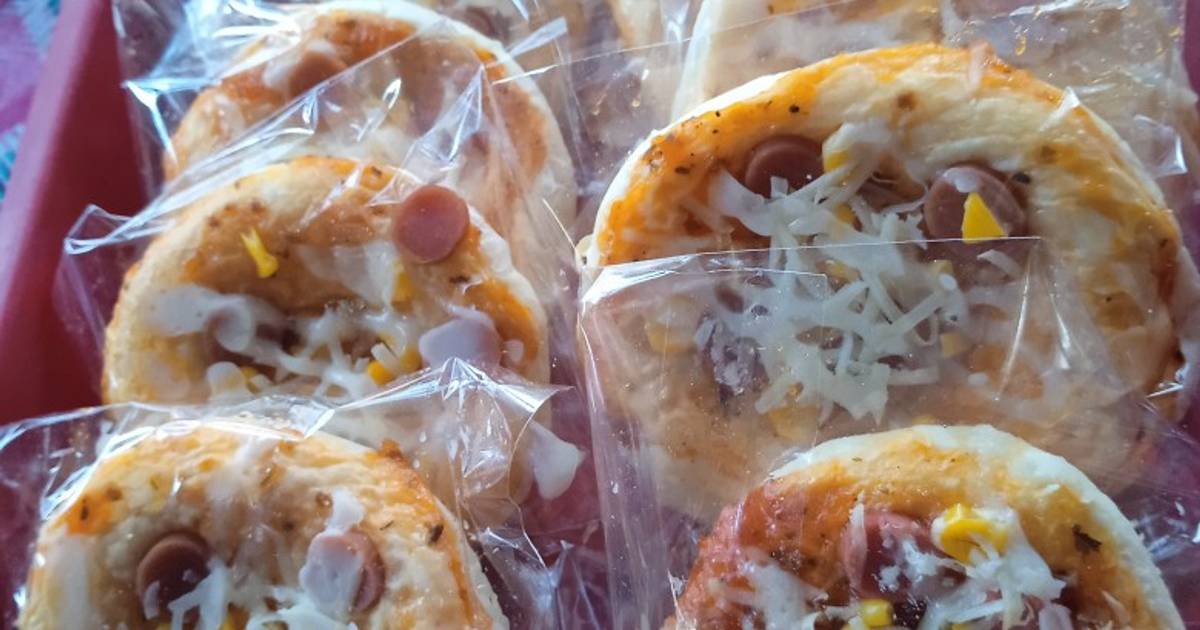 Resep Pizza mini teplon tanpa telur oleh Turki Leng'a - Cookpad