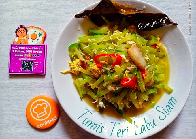 Resep Tumis Teri Labu Siam oleh Aang Hudaya - Cookpad