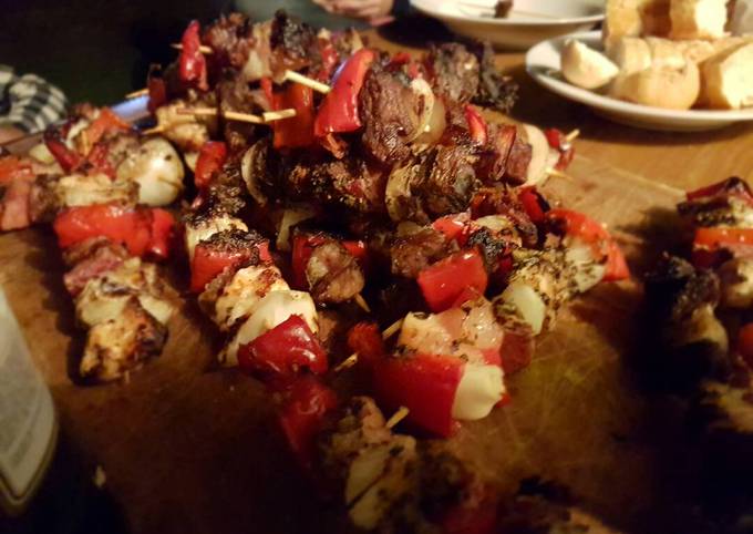 Brochettas Receta de Guillermo Alpa- Cookpad