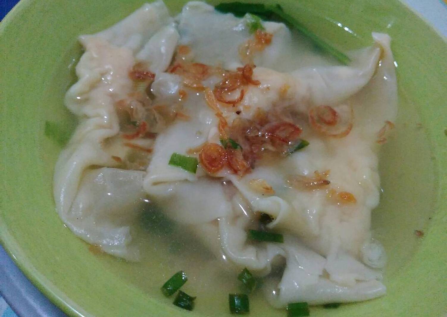 Resep Pangsit Kuah oleh Yolanita - Cookpad