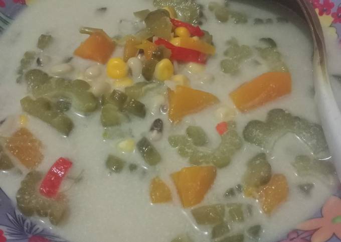 Resep Pare santan dengan kacang Tolo, jagung, dan labu kuning oleh ...