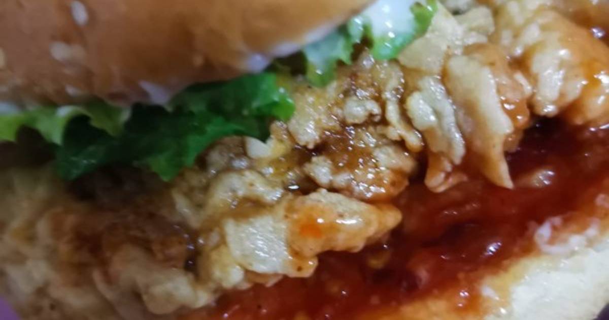 Zinger burger Recipe by Anam Mohsin - Cookpad