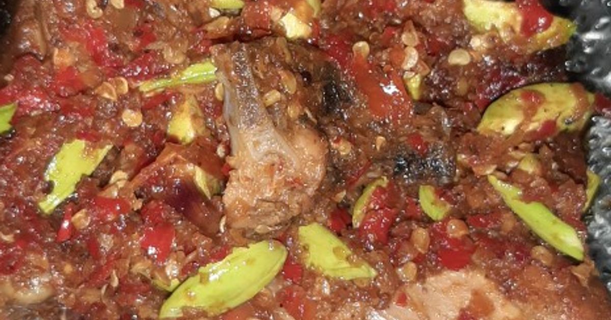 Resep Ayam Balado Pete oleh Fika Aprilia Rizki - Cookpad