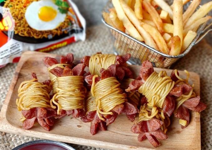 Resep Sosis Gulung Indomie oleh TriLim - Cookpad