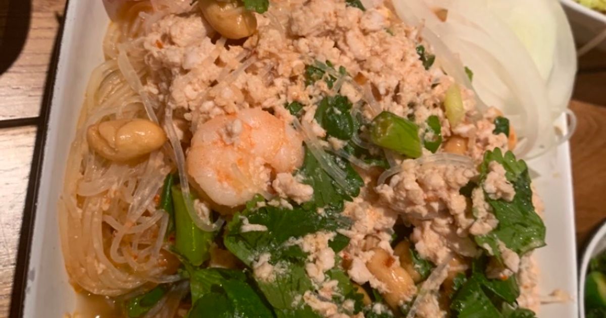 Spicy Glass Noodles With Prawns Recipe by Benna Smith - Cookpad